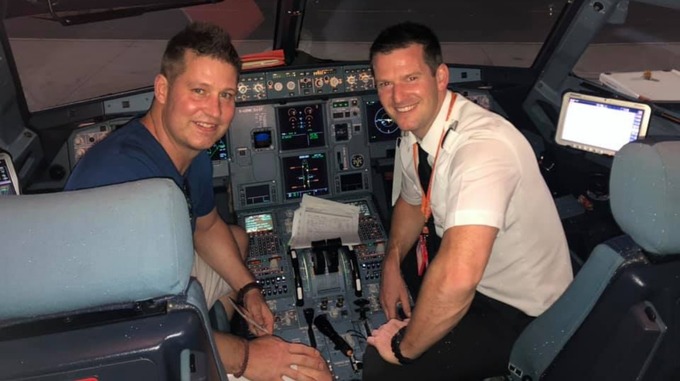 Holidaying dad pilots easyJet flight into Alicante - News, Sport ...