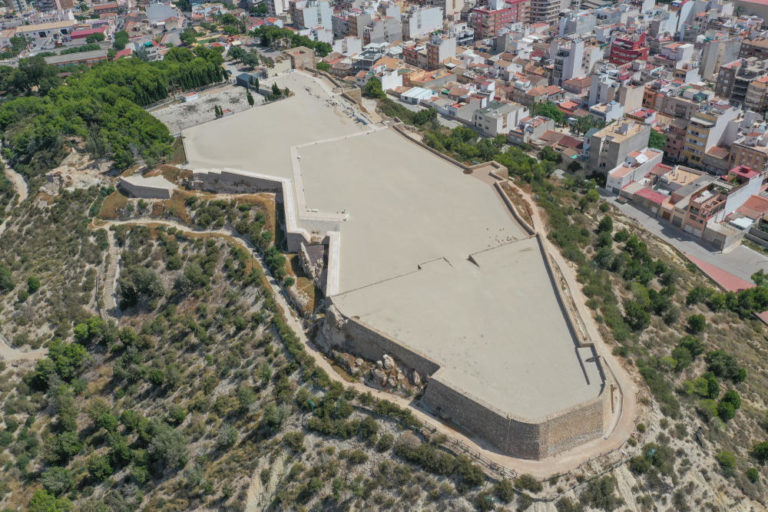 Guardamar Castle reopens its doors to visitors - News, Sport ...