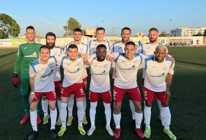 Athletic Club Torrellano B hit 18 in landslide win against The Burnham ...
