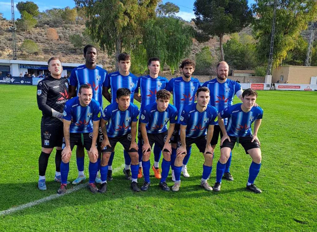 ANXIOUS THADER HANG ON TO RECORD 3 VALUBLE POINTS - News, Sport ...