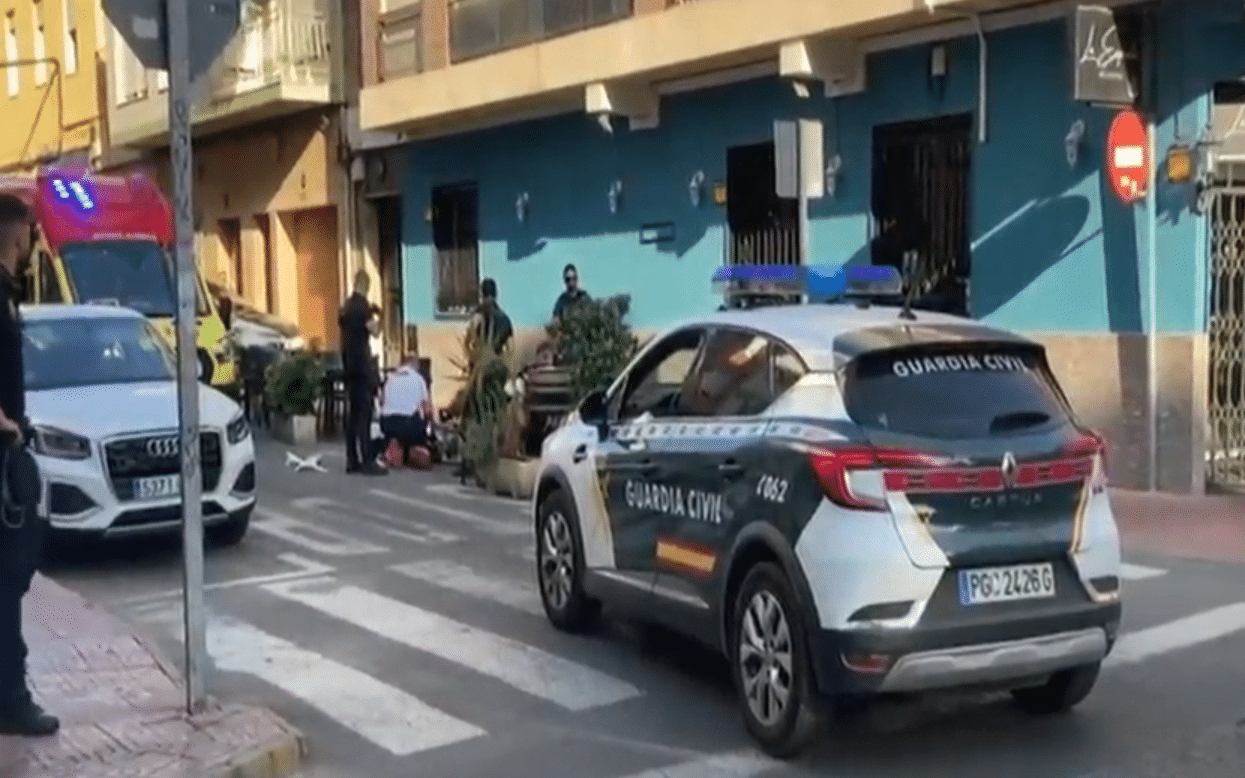 Man shot dead in broad daylight in central Torrevieja - Three arrests ...